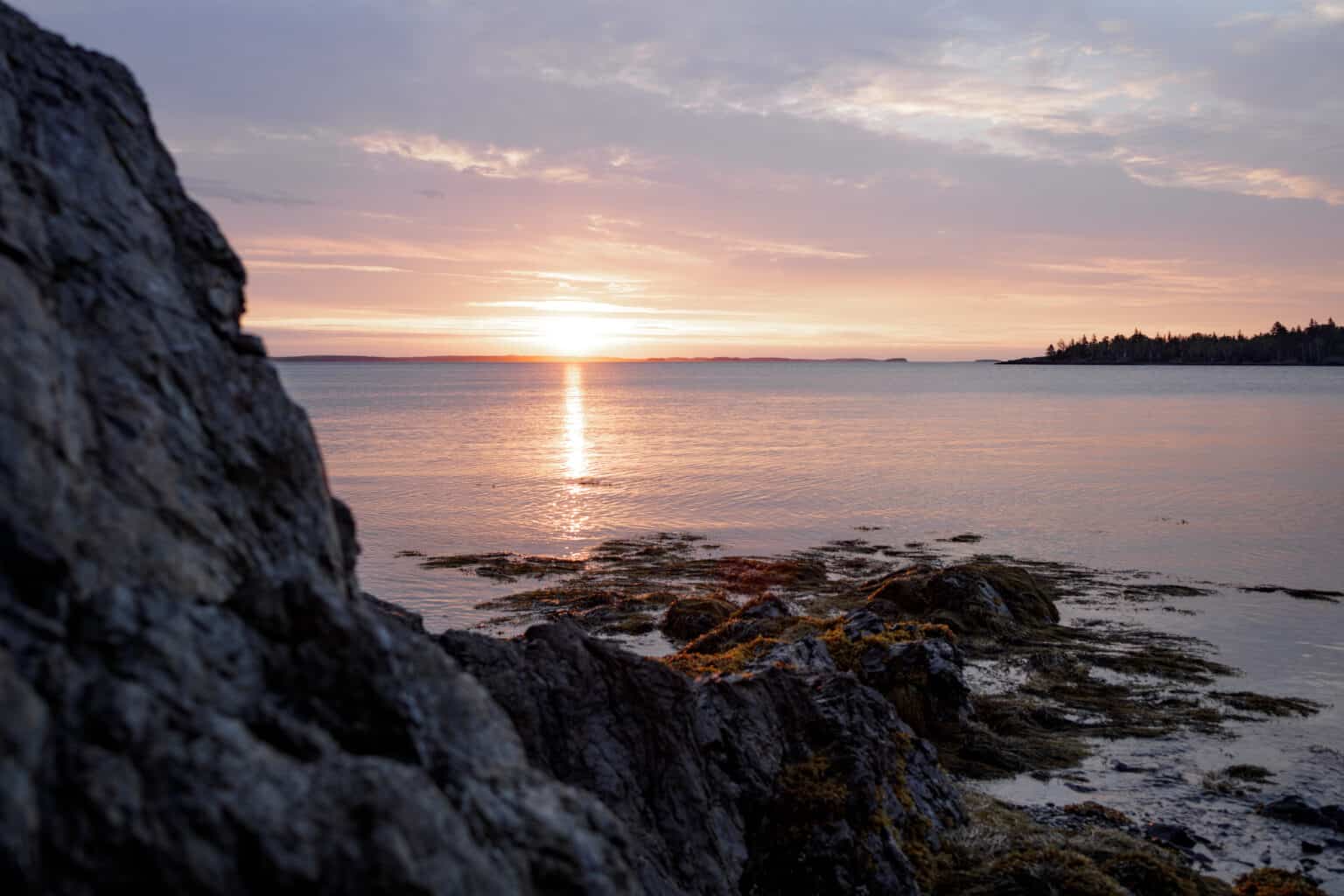 Where to Watch the Sunrise in Maine: 10 Best Spots | New England With Love