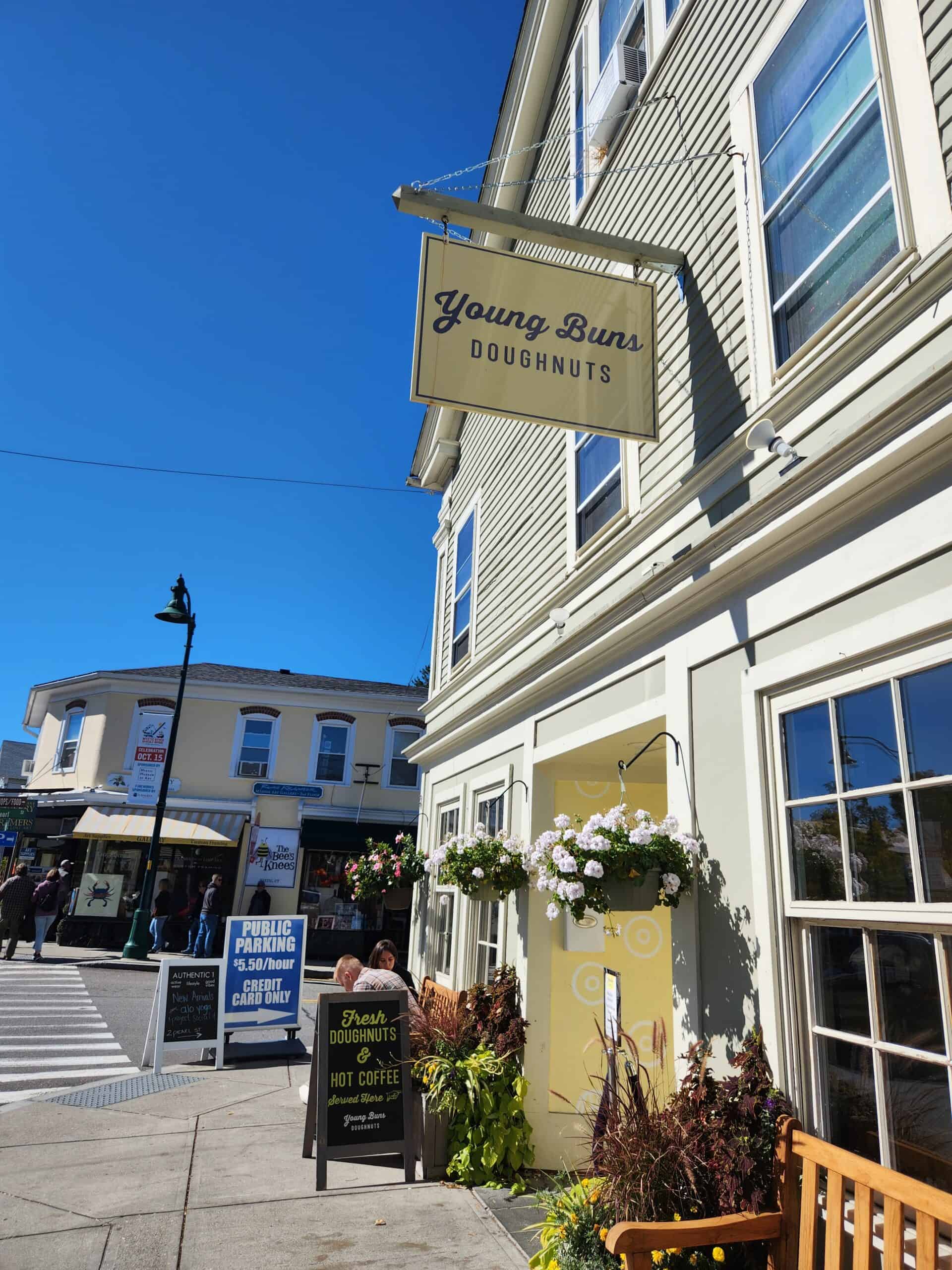 10 Best Donut Shops in Connecticut | New England With Love